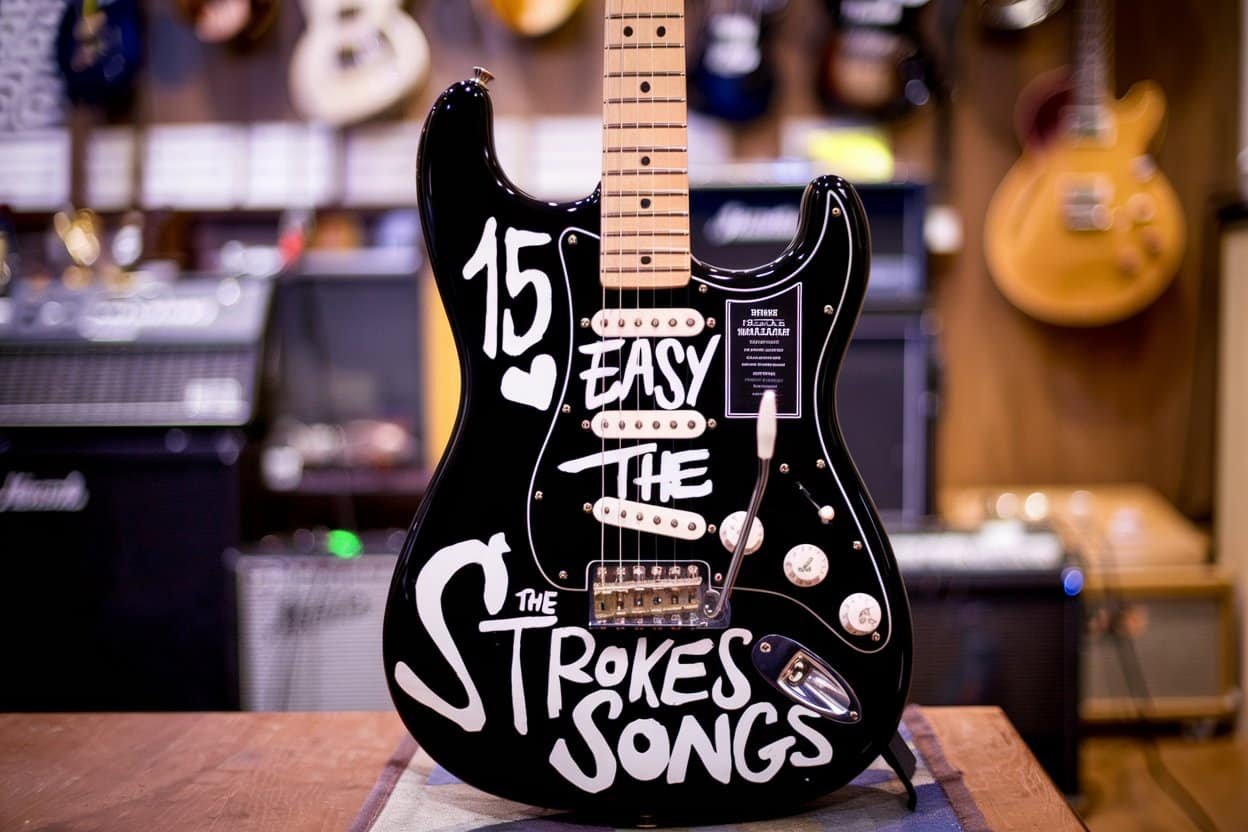 15 Easy The Strokes Songs (With Tabs & Video Lessons)